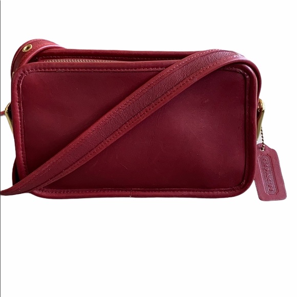 Coach | Bags | Vintage Coach Swingpack Small Legacy Crossbody Bag ...